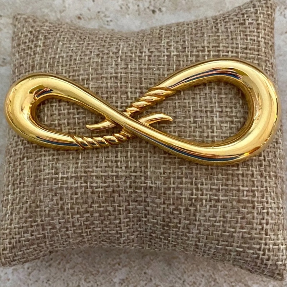 Monet Vintage Infinity Symbol Cut Out Abstract Twist … - Gem